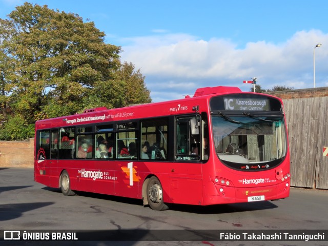 The Harrogate Bus Company 1701 em Harrogate por Fábio Takahashi ...