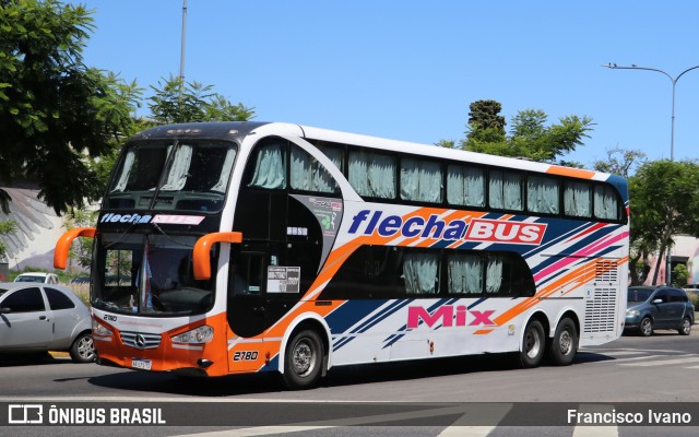 Flecha Bus 2780 em Ciudad Autónoma de Buenos Aires por Francisco Ivano ...